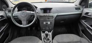 Grey Opel Astra 2005 in Valmiera, with an engine capacity of 1.90 L and mileage of 424 thousand km for 1050 €, photo 8 on AUTOMOTO.COM.LV