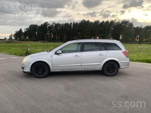 Pelēks Opel Astra 2005 Rīga, ar dzinēja tilpumu 1.70 L un nobraukumu 394 tūkst. km par 1290 €, foto 5 vietnē AUTOMOTO.COM.LV