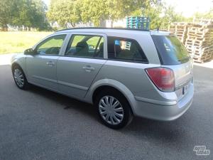 Pelēks Opel Astra 2005 Šauļi, ar dzinēja tilpumu 1.60 L un nobraukumu 224 tūkst. km par 1680 €, foto 5 vietnē AUTOMOTO.COM.LV
