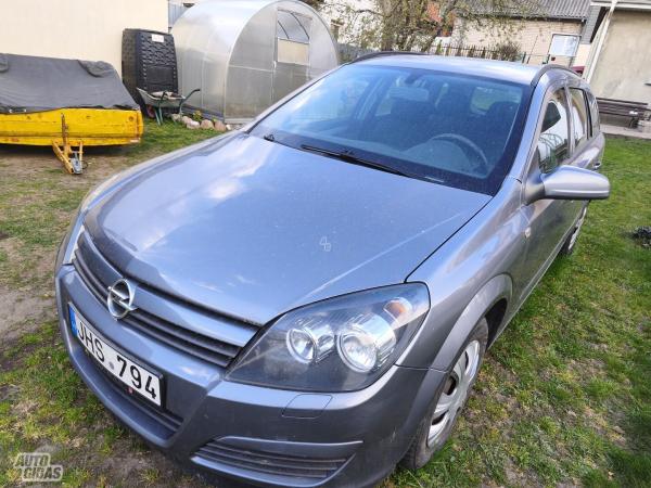 Grey Opel Astra 2005 in Kaunas, with an engine capacity of 1.60 L and mileage of 400 thousand km for 330 €, photo 4 on AUTOMOTO.COM.LV