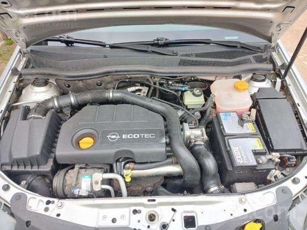 Pelēks Opel Astra 2005 Aizkraukle, ar dzinēja tilpumu 1.70 L un nobraukumu 420 tūkst. km par 1175 €, foto 3 vietnē AUTOMOTO.COM.LV