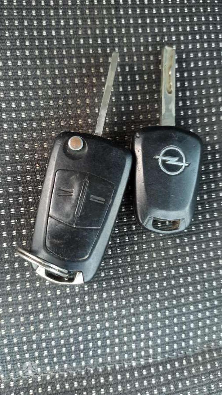 Pelēks Opel Astra 2005 Pakruojis, ar dzinēja tilpumu 1.90 L un nobraukumu 295 tūkst. km par 1400 €, foto 14 vietnē AUTOMOTO.COM.LV