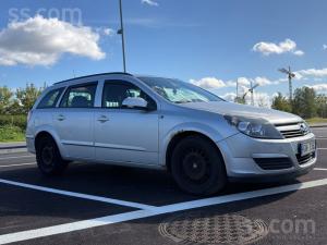 Grey Opel Astra 2005 in Riga, with an engine capacity of 1.70 L and mileage of 230 thousand km for 1400 €, photo  on AUTOMOTO.COM.LV
