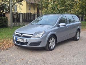 Grey Opel Astra 2005 in Riga, with an engine capacity of 1.70 L and mileage of 240 thousand km for 1600 €, photo 1 on AUTOMOTO.COM.LV