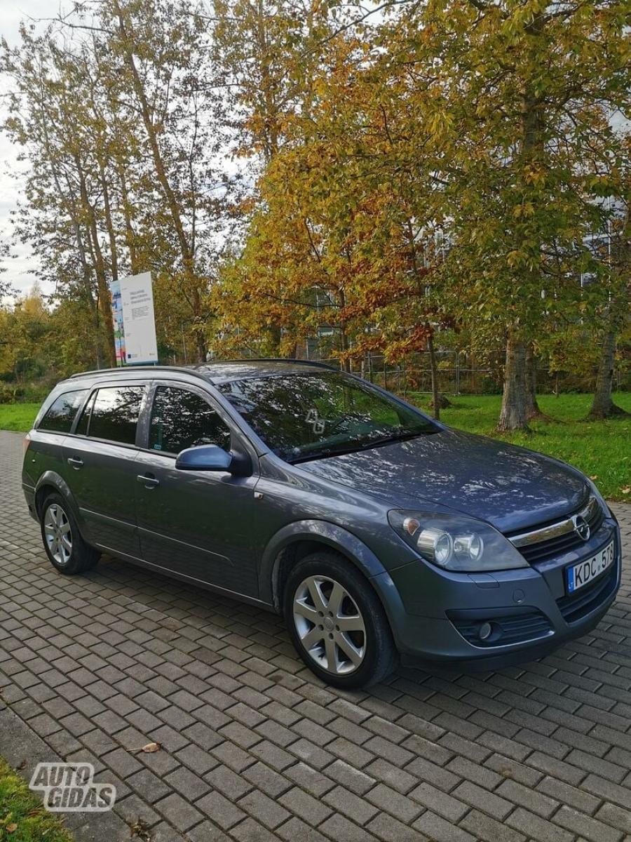 Pelēks Opel Astra 2005 Šauļi, ar dzinēja tilpumu 1.80 L un nobraukumu 306 tūkst. km par 1211 €, foto 8 vietnē AUTOMOTO.COM.LV
