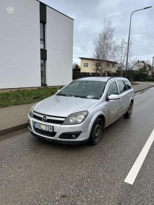 Pelēks Opel Astra 2006 Kauņa, ar dzinēja tilpumu 1.91 L un nobraukumu 181 tūkst. km par 1000 €, foto 2 vietnē AUTOMOTO.COM.LV