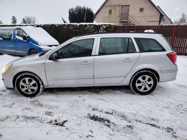 Pelēks Opel Astra 2006 Vilkaviškis, ar dzinēja tilpumu 1.60 L un nobraukumu 248 tūkst. km par 1199 €, foto 4 vietnē AUTOMOTO.COM.LV