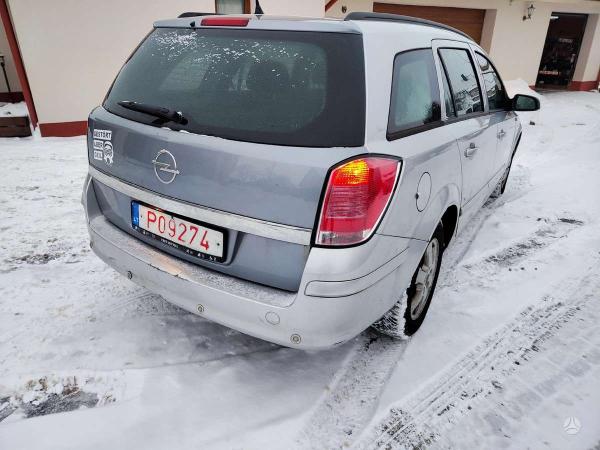 Pelēks Opel Astra 2006 Vilkaviškis, ar dzinēja tilpumu 1.60 L un nobraukumu 248 tūkst. km par 1199 €, foto 7 vietnē AUTOMOTO.COM.LV