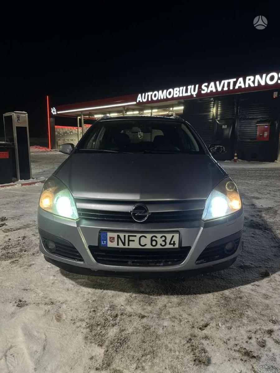 Pelēks Opel Astra 2006 Kauņa, ar dzinēja tilpumu 1.91 L un nobraukumu 387 tūkst. km par 1290 €, foto 2 vietnē AUTOMOTO.COM.LV