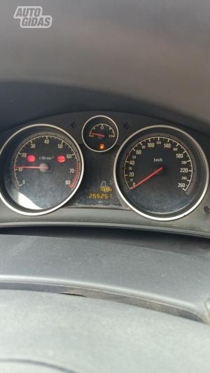 Grey Opel Astra 2006 in Telschi, with an engine capacity of 1.60 L and mileage of 255 thousand km for 1500 €, photo 17 on AUTOMOTO.COM.LV