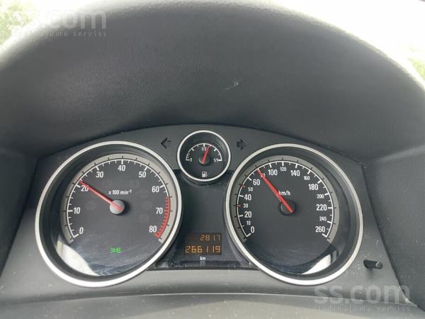 Pelēks Opel Astra 2006 Limbaži, ar dzinēja tilpumu 1.60 L un nobraukumu 266 tūkst. km par 2580 €, foto 10 vietnē AUTOMOTO.COM.LV