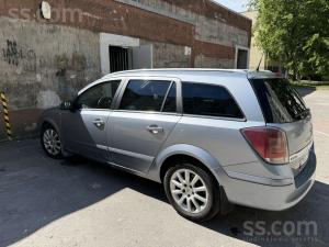 Pelēks Opel Astra 2006 Rīga, ar dzinēja tilpumu 1.70 L un nobraukumu 181 tūkst. km par 1150 €, foto 4 vietnē AUTOMOTO.COM.LV