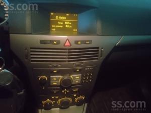 Pelēks Opel Astra 2006 Gulbene, ar dzinēja tilpumu 1.70 L un nobraukumu 334 tūkst. km par 1700 €, foto 6 vietnē AUTOMOTO.COM.LV