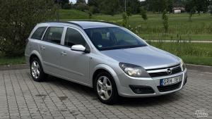 Pelēks Opel Astra 2006 Šilutė, ar dzinēja tilpumu 1.90 L un nobraukumu 277 tūkst. km par 870 €, foto 4 vietnē AUTOMOTO.COM.LV