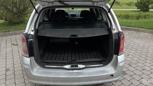 Pelēks Opel Astra 2006 Šilutė, ar dzinēja tilpumu 1.90 L un nobraukumu 277 tūkst. km par 870 €, foto 7 vietnē AUTOMOTO.COM.LV