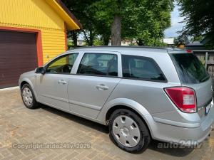 Pelēks Opel Astra 2006 Tallina, ar dzinēja tilpumu 1.60 L un nobraukumu 175 tūkst. km par 1950 €, foto 19 vietnē AUTOMOTO.COM.LV