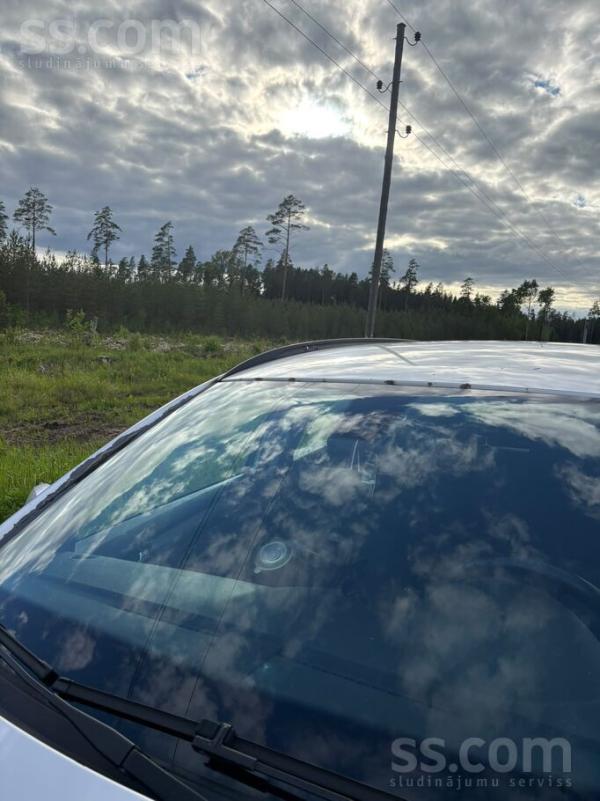 Grey Opel Astra 2006 in Balvi, with an engine capacity of 1.90 L and mileage of 334 thousand km for 1200 €, photo 8 on AUTOMOTO.COM.LV
