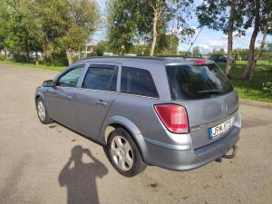 Pelēks Opel Astra 2006 Šauļi, ar dzinēja tilpumu 1.69 L un nobraukumu 283 tūkst. km par 1290 €, foto 8 vietnē AUTOMOTO.COM.LV