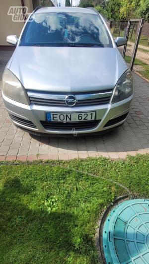 Pelēks Opel Astra 2006 Širvintos, ar dzinēja tilpumu 1.90 L un nobraukumu 436 tūkst. km par 370 €, foto  vietnē AUTOMOTO.COM.LV