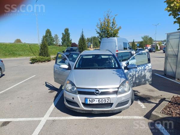 Pelēks Opel Astra 2006 Daugavpils, ar dzinēja tilpumu 1.90 L un nobraukumu 334 tūkst. km par 1500 €, foto 6 vietnē AUTOMOTO.COM.LV