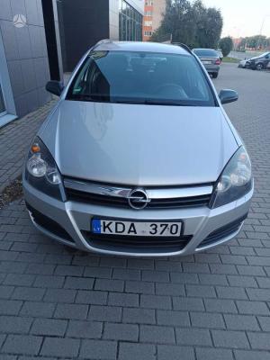 Pelēks Opel Astra 2006 Klaipėda, ar dzinēja tilpumu 1.91 L un nobraukumu 301 tūkst. km par 1100 €, foto  vietnē AUTOMOTO.COM.LV