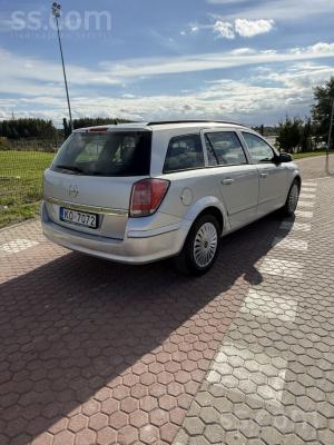 Серый Опель Астра 2006 в Елгава, объемом двигателя 1.90 л и пробегом 297 тыс. км за 1500 €, фото 5 на AUTOMOTO.COM.LV