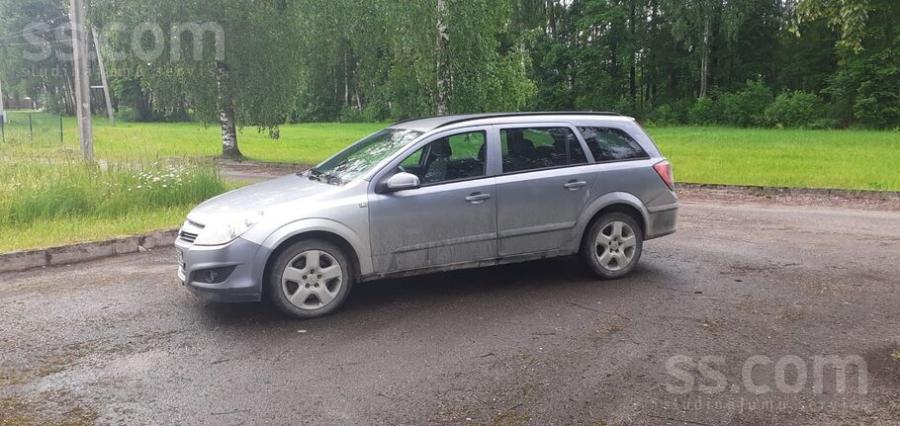 Pelēks Opel Astra 2007 Jēkabpils, ar dzinēja tilpumu 1.90 L un nobraukumu 336 tūkst. km par 5000 €, foto 2 vietnē AUTOMOTO.COM.LV