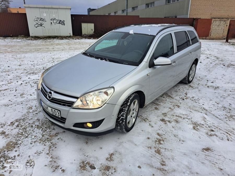 Pelēks Opel Astra 2007 Kauņa, ar dzinēja tilpumu 1.90 L un nobraukumu 275 tūkst. km par 1290 €, foto 5 vietnē AUTOMOTO.COM.LV