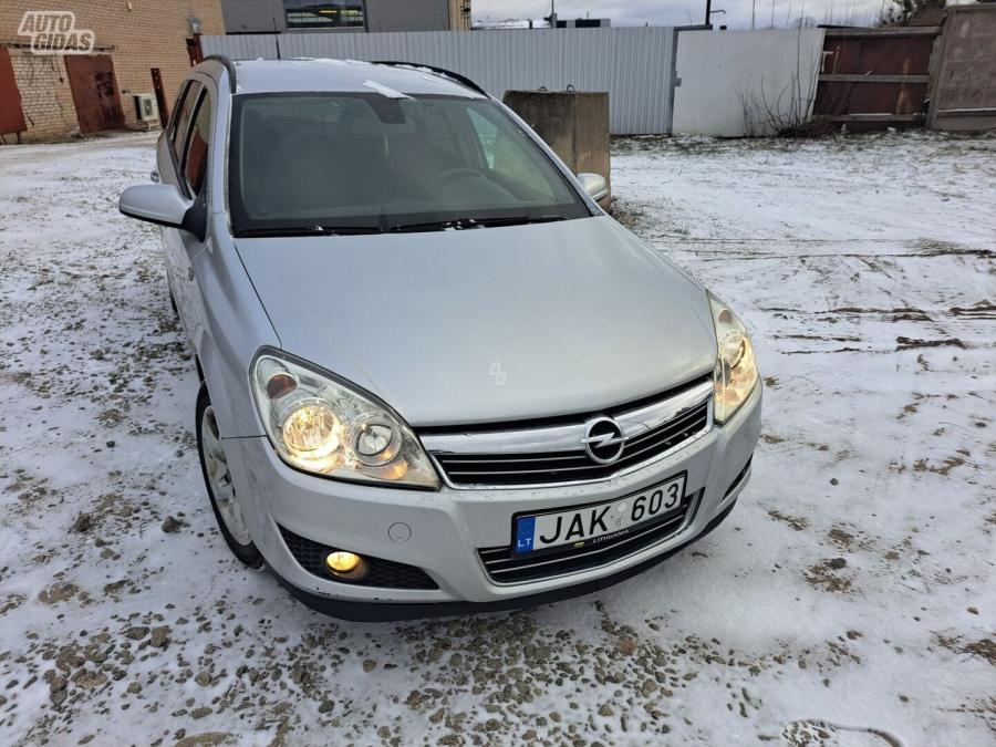 Pelēks Opel Astra 2007 Kauņa, ar dzinēja tilpumu 1.90 L un nobraukumu 275 tūkst. km par 1290 €, foto 8 vietnē AUTOMOTO.COM.LV