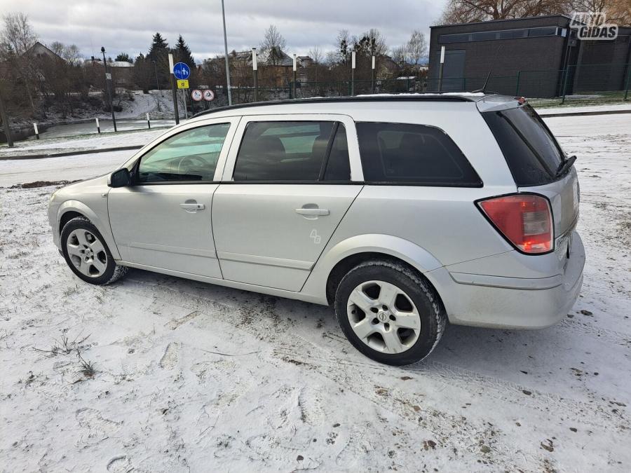 Pelēks Opel Astra 2007 Kauņa, ar dzinēja tilpumu 1.90 L un nobraukumu 275 tūkst. km par 1290 €, foto 16 vietnē AUTOMOTO.COM.LV
