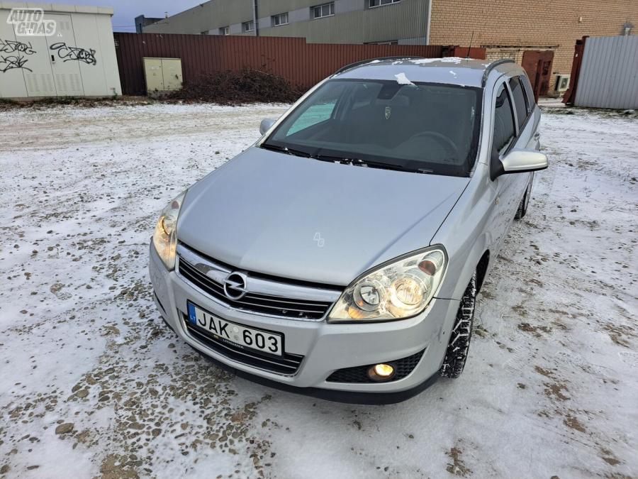 Pelēks Opel Astra 2007 Kauņa, ar dzinēja tilpumu 1.90 L un nobraukumu 275 tūkst. km par 1290 €, foto 18 vietnē AUTOMOTO.COM.LV