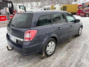 Pelēks Opel Astra 2007 Viļņa, ar dzinēja tilpumu 1.60 L un nobraukumu 242 tūkst. km par 1300 €, foto 5 vietnē AUTOMOTO.COM.LV