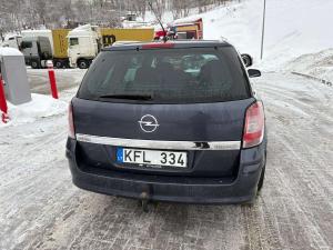 Pelēks Opel Astra 2007 Viļņa, ar dzinēja tilpumu 1.60 L un nobraukumu 242 tūkst. km par 1300 €, foto 6 vietnē AUTOMOTO.COM.LV
