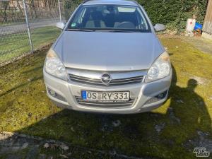 Grey Opel Astra 2007 in Marijampole, with an engine capacity of 1.60 L and mileage of 260 thousand km for 1350 €, photo 4 on AUTOMOTO.COM.LV