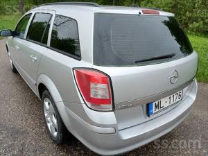 Серый Опель Астра 2007 в Рига, объемом двигателя 1.90 л и пробегом 193 тыс. км за 2700 €, фото 7 на AUTOMOTO.COM.LV