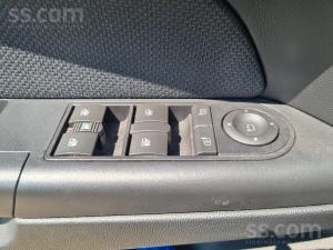 Pelēks Opel Astra 2007 Rīga, ar dzinēja tilpumu 1.90 L un nobraukumu 293 tūkst. km par 1990 €, foto 13 vietnē AUTOMOTO.COM.LV