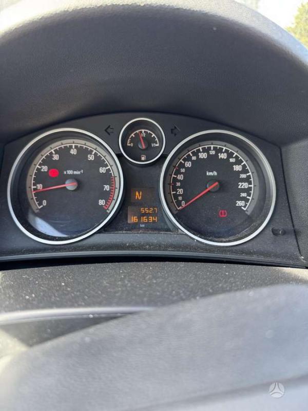 Pelēks Opel Astra 2007 Kauņa, ar dzinēja tilpumu 1.60 L un nobraukumu 162 tūkst. km par 1100 €, foto 9 vietnē AUTOMOTO.COM.LV
