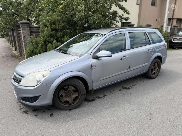 Pelēks Opel Astra 2007 Kauņa, ar dzinēja tilpumu 1.91 L un nobraukumu 325 tūkst. km par 750 €, foto 2 vietnē AUTOMOTO.COM.LV