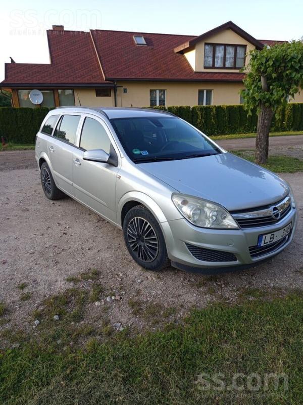 Pelēks Opel Astra 2007 Dobele, ar dzinēja tilpumu 1.90 L un nobraukumu 345 tūkst. km par 1200 €, foto 1 vietnē AUTOMOTO.COM.LV