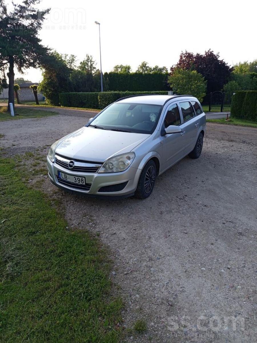 Pelēks Opel Astra 2007 Dobele, ar dzinēja tilpumu 1.90 L un nobraukumu 345 tūkst. km par 1200 €, foto 4 vietnē AUTOMOTO.COM.LV