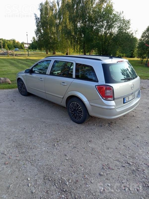 Pelēks Opel Astra 2007 Dobele, ar dzinēja tilpumu 1.90 L un nobraukumu 345 tūkst. km par 1200 €, foto 6 vietnē AUTOMOTO.COM.LV