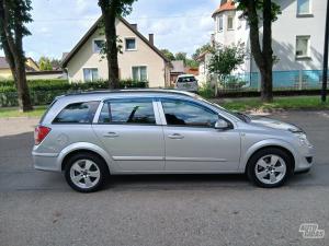 Grey Opel Astra 2007 in Alytus, with an engine capacity of 1.90 L and mileage of 417 thousand km for 1050 €, photo 6 on AUTOMOTO.COM.LV
