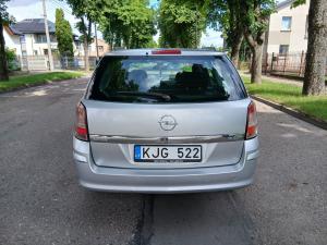 Grey Opel Astra 2007 in Alytus, with an engine capacity of 1.90 L and mileage of 417 thousand km for 1050 €, photo 10 on AUTOMOTO.COM.LV