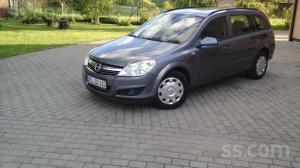 Grey Opel Astra 2007 in Ogre, with an engine capacity of 1.60 L and mileage of 249 thousand km for 2350 €, photo  on AUTOMOTO.COM.LV
