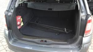 Grey Opel Astra 2007 in Ogre, with an engine capacity of 1.60 L and mileage of 249 thousand km for 2350 €, photo 10 on AUTOMOTO.COM.LV