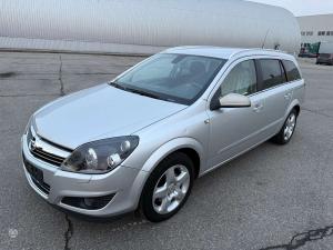 Pelēks Opel Astra 2008 Marijampole, ar dzinēja tilpumu 1.91 L un nobraukumu 215 tūkst. km par 1999 €, foto  vietnē AUTOMOTO.COM.LV