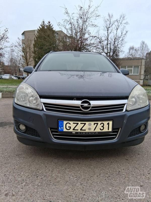 Pelēks Opel Astra 2008 Alīta, ar dzinēja tilpumu 1.70 L un nobraukumu 273 tūkst. km par 1300 €, foto 6 vietnē AUTOMOTO.COM.LV