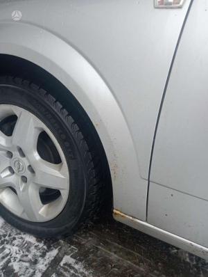 Pelēks Opel Astra 2008 Marijampole, ar dzinēja tilpumu 1.91 L un nobraukumu 372 tūkst. km par 1200 €, foto 8 vietnē AUTOMOTO.COM.LV