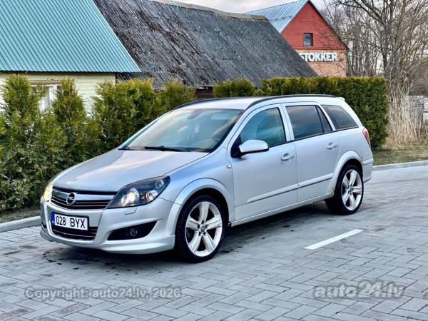 Pelēks Opel Astra 2008 Hāpsalu, ar dzinēja tilpumu 1.70 L un nobraukumu 365 tūkst. km par 2350 €, foto 2 vietnē AUTOMOTO.COM.LV