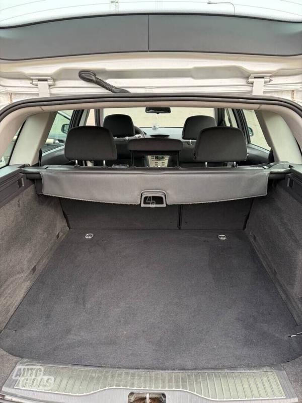 Pelēks Opel Astra 2008 Viļņa, ar dzinēja tilpumu 1.90 L un nobraukumu 272 tūkst. km par 2300 €, foto 9 vietnē AUTOMOTO.COM.LV